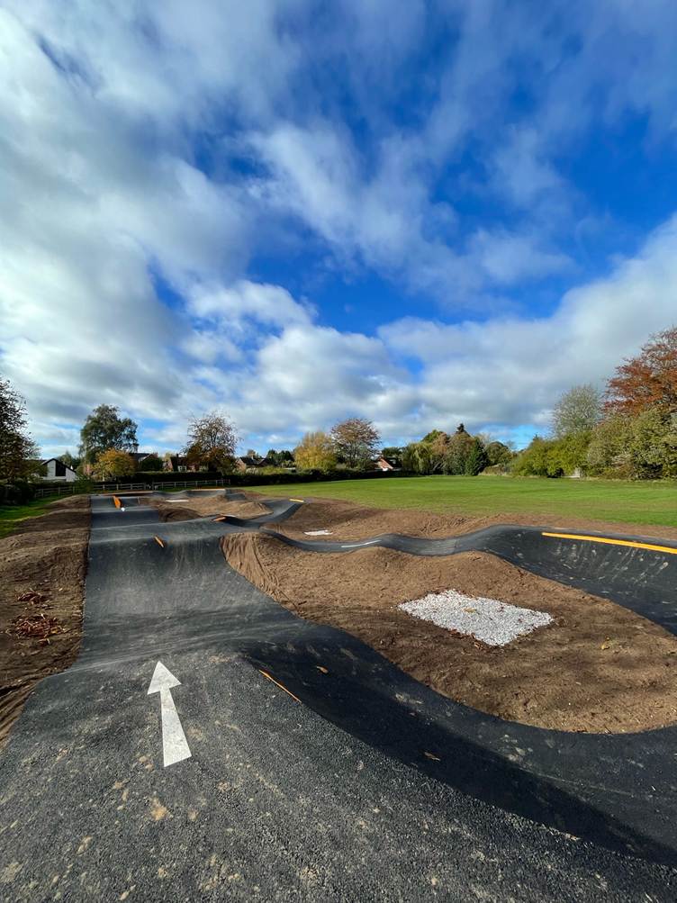 Mitre Field Pump Track Now Complete! – Repton Parish Council
